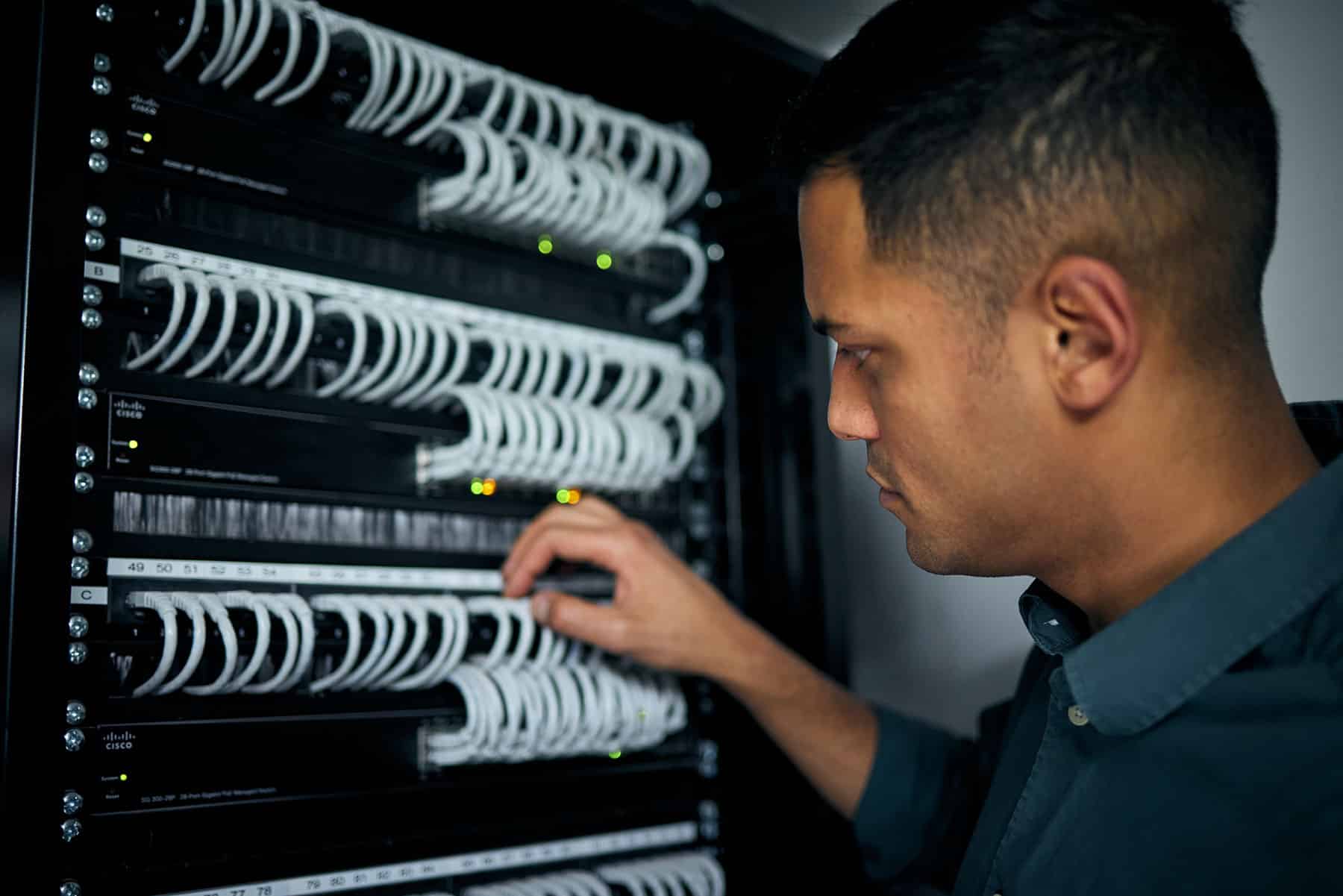 What is a Managed Data Centre? - Salute